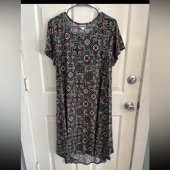LuLaRoe | Dresses | Lularoe Disney Carly Dress Mickey Mouse Stretch ...